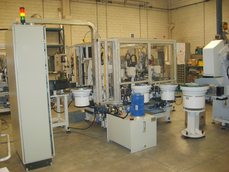 MT ZANETTI Hidrolik Çabuk Bağlantı Elemanları Montaj Makinesi ...