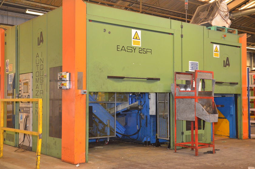 FPM - IA ROBOTIZED TRIMMING CELL EASY TON 25 25 ton - Trimming Press ...